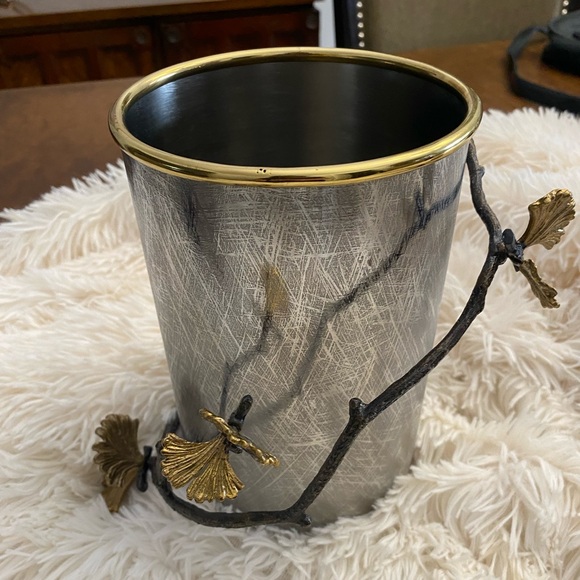 Michael Aram | Kitchen | Michael Aram Butterfly Ginko Utensil Holder ...